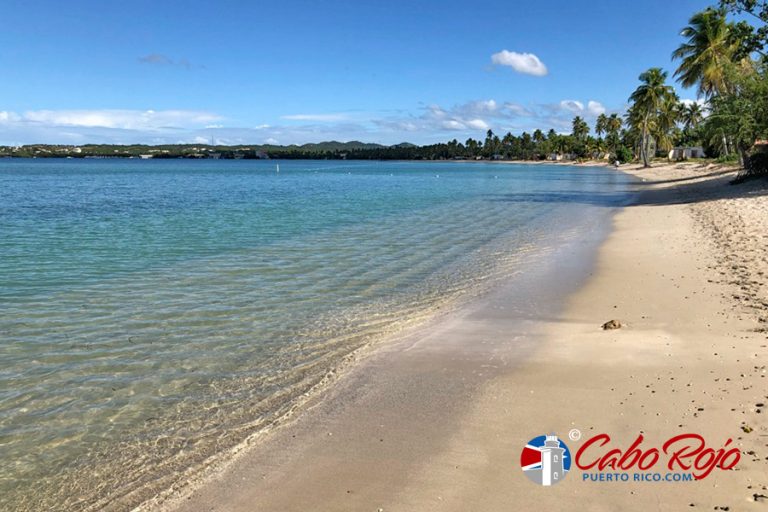 Balneario de Boqueron (Boqueron Beach / Playa) - Cabo Rojo, Puerto Rico